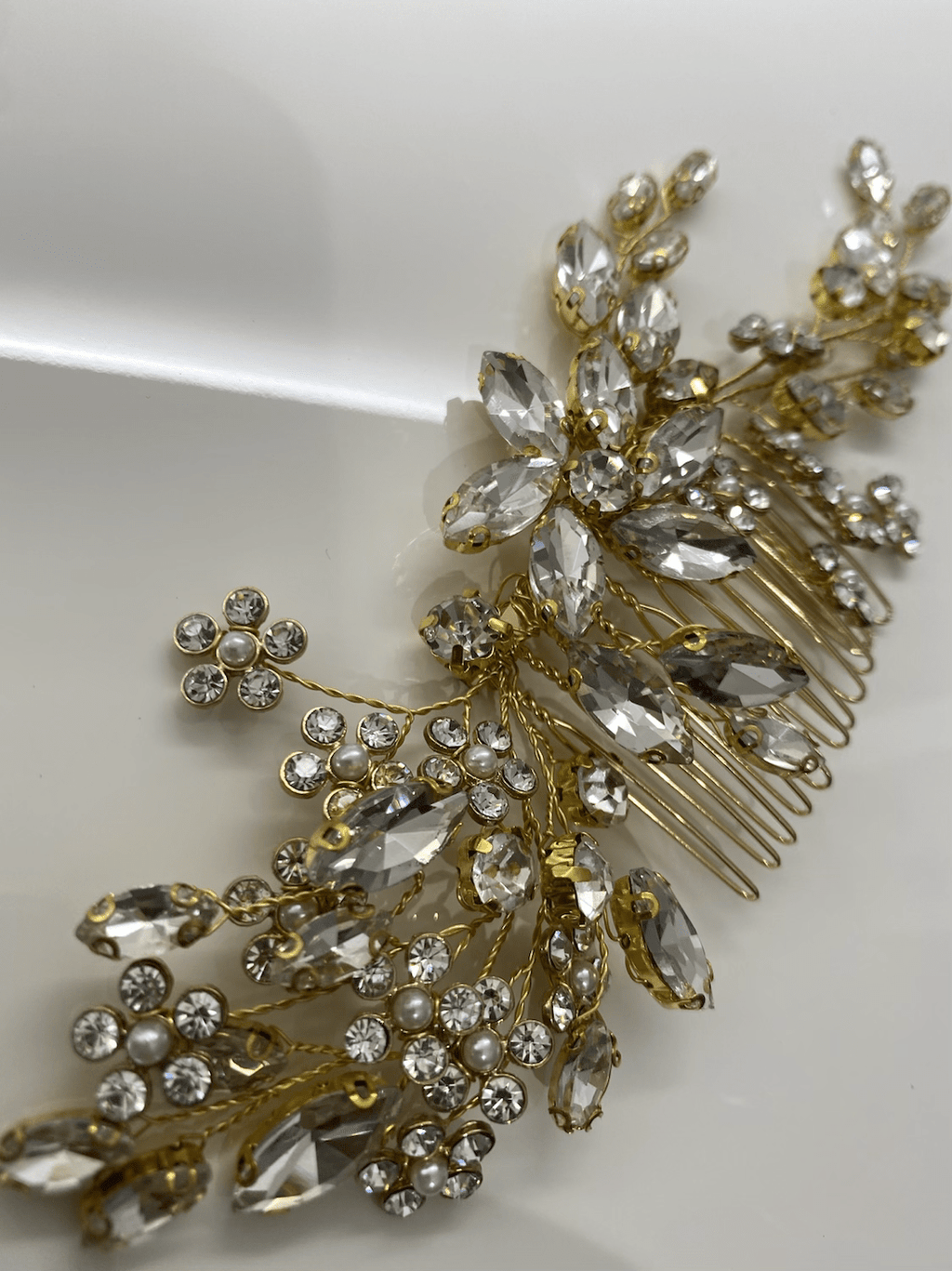 Lora - Gold Bridal Hair Comb – The Dress House