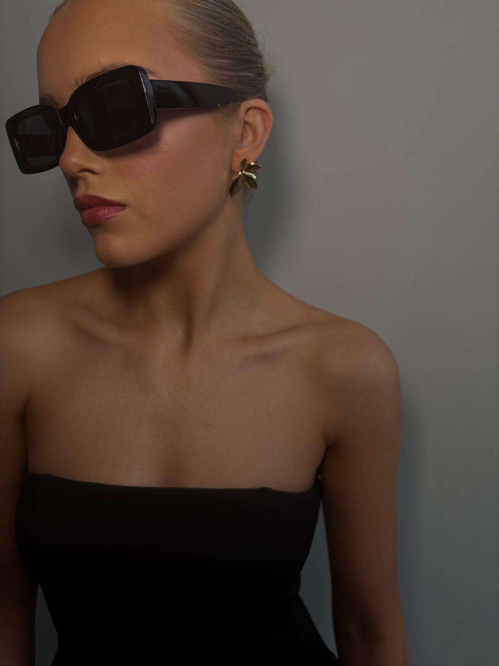 Matilda - Gold Statement Earring – The Dress House