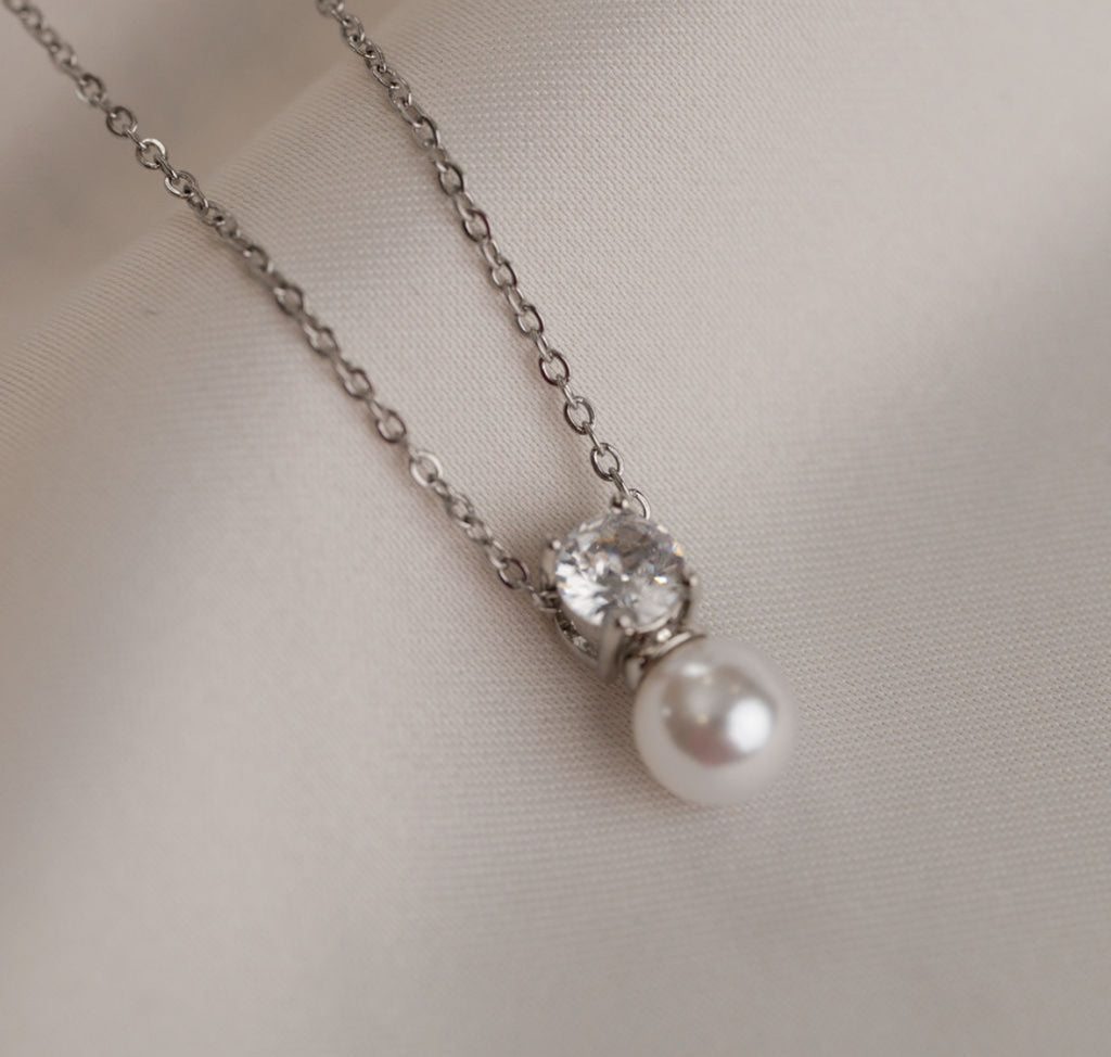 Alice - Silver Pearl Necklace – The Dress House